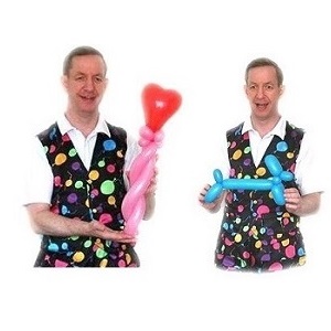 Balloon Modelling, childrens entertainer, Magic Stuart